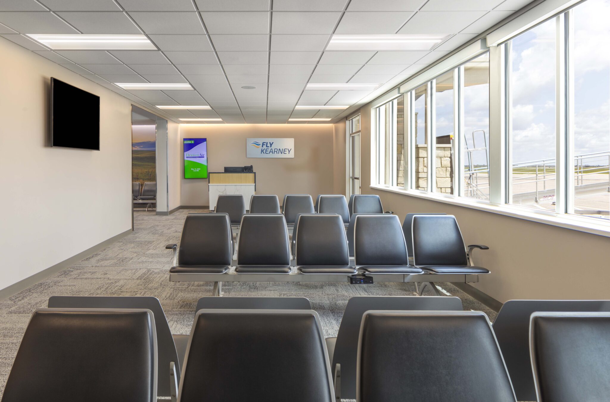 Terminal - Fly Kearney